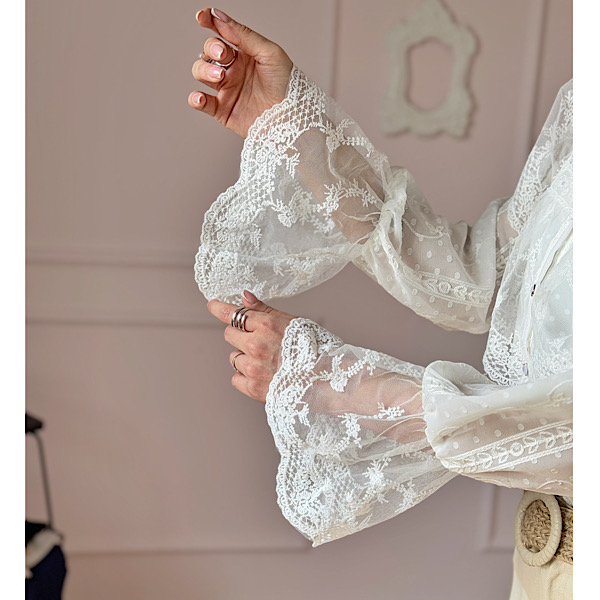 شومیز خامه دوزی توردار مجلسی – فروشگاه اینترنتی تیپفل